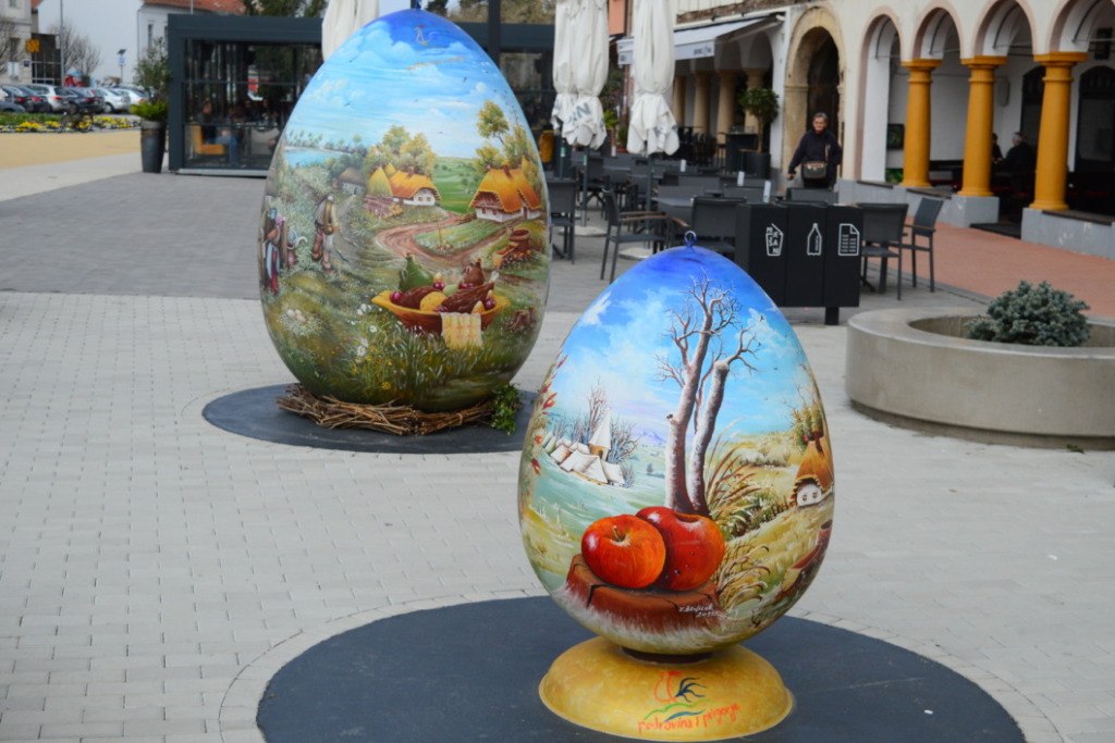 FOTO-VIDEO Predivna izložba 'Pisanica od srca' povodom Uskrsa ponovno ...