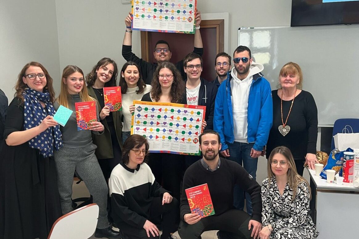 Učiteljice hrvatskoga jezika Katarina Franjo i Danijela Sunara-Jozek na ...