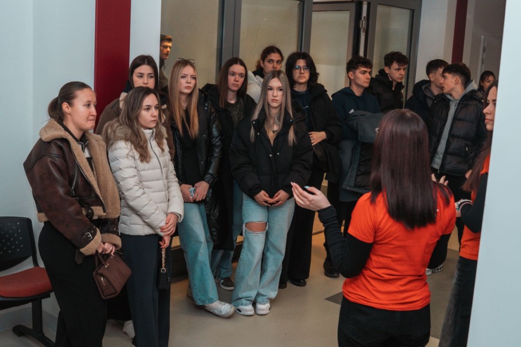 Više od 650 učenika upoznalo studijske programe i studentski život na ...